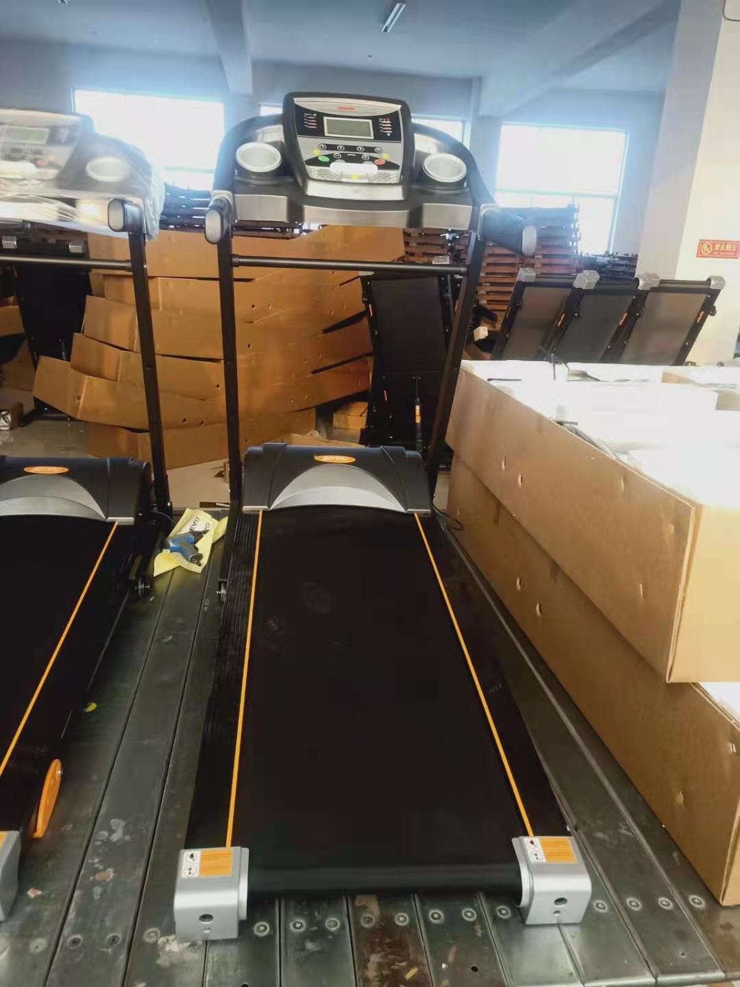 Zelus 2hp 1500w Folding Treadmill With Lcd Screen Bluetooth